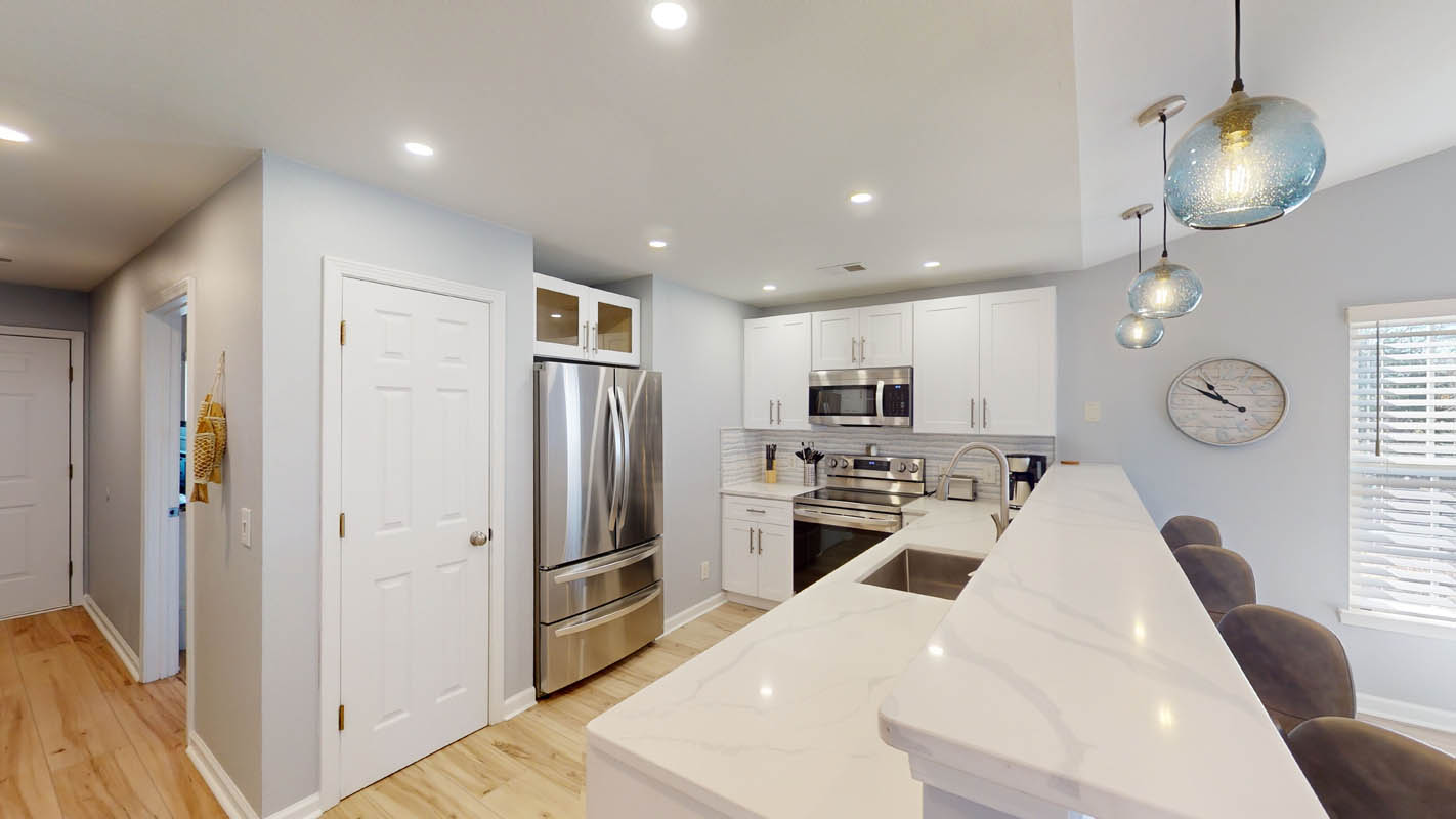 True Blue Resort - The Litchfield Company Vacation Rentals