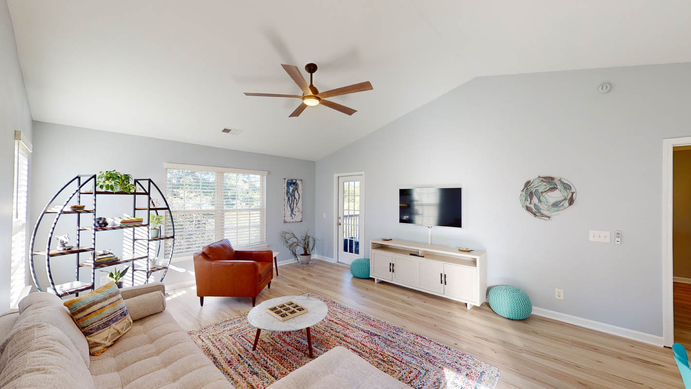 True Blue Resort - The Litchfield Company Vacation Rentals