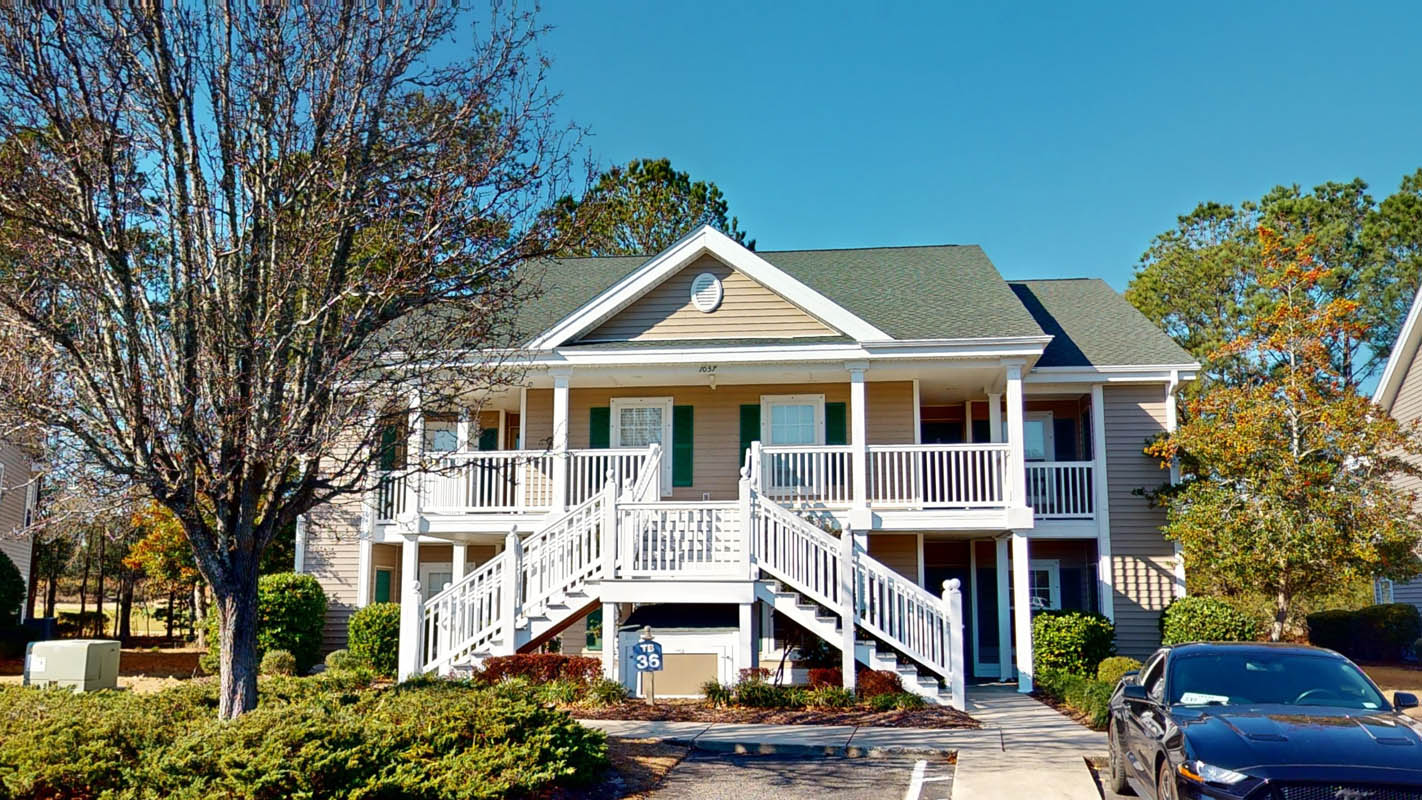 True Blue Resort - The Litchfield Company Vacation Rentals
