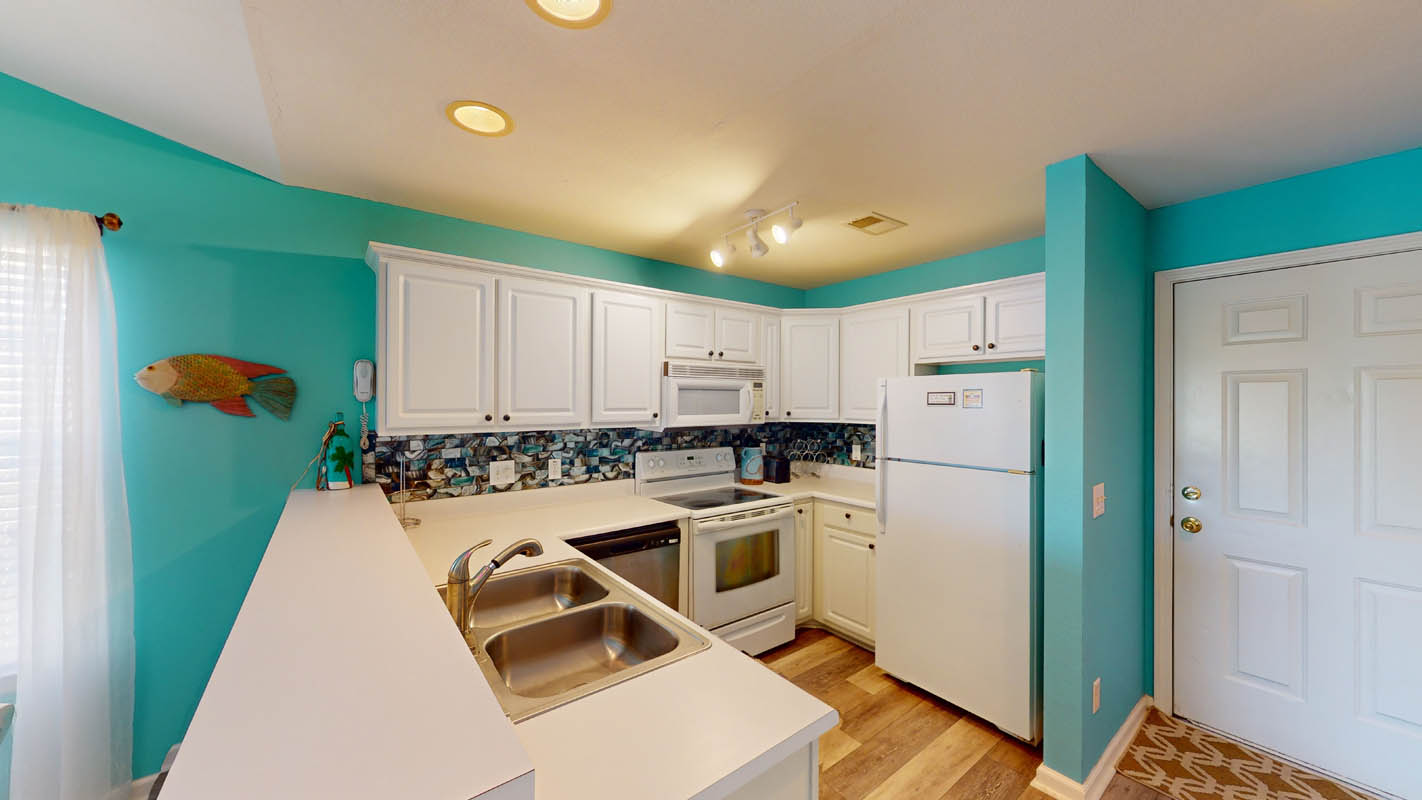 True Blue Resort - The Litchfield Company Vacation Rentals